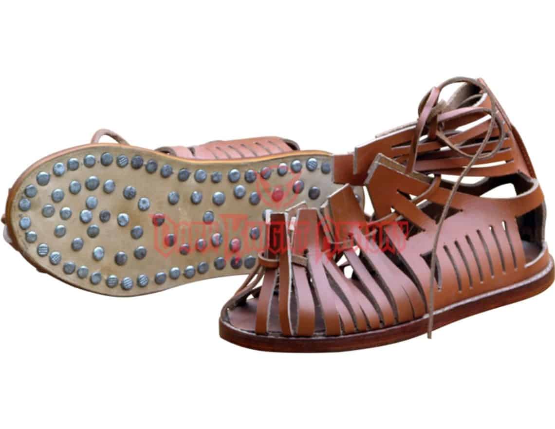 Putting On the Shoes of the Gospel of Peace – Catching Courage